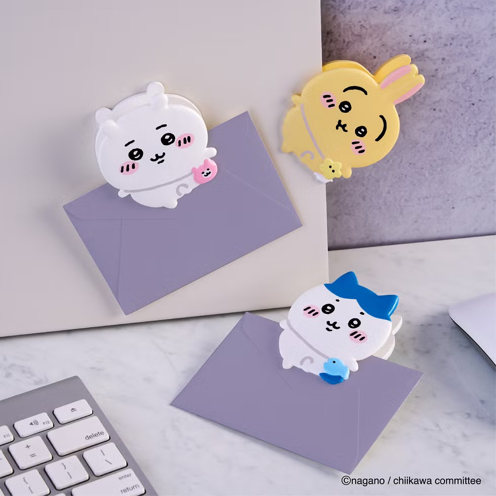 全家 x 《吉伊卡哇 Chiikawa》獨家聯名7款商品 12/25 聖誕登場 ! 超萌生活實用好物吉友必收 ! - oneone宇宙