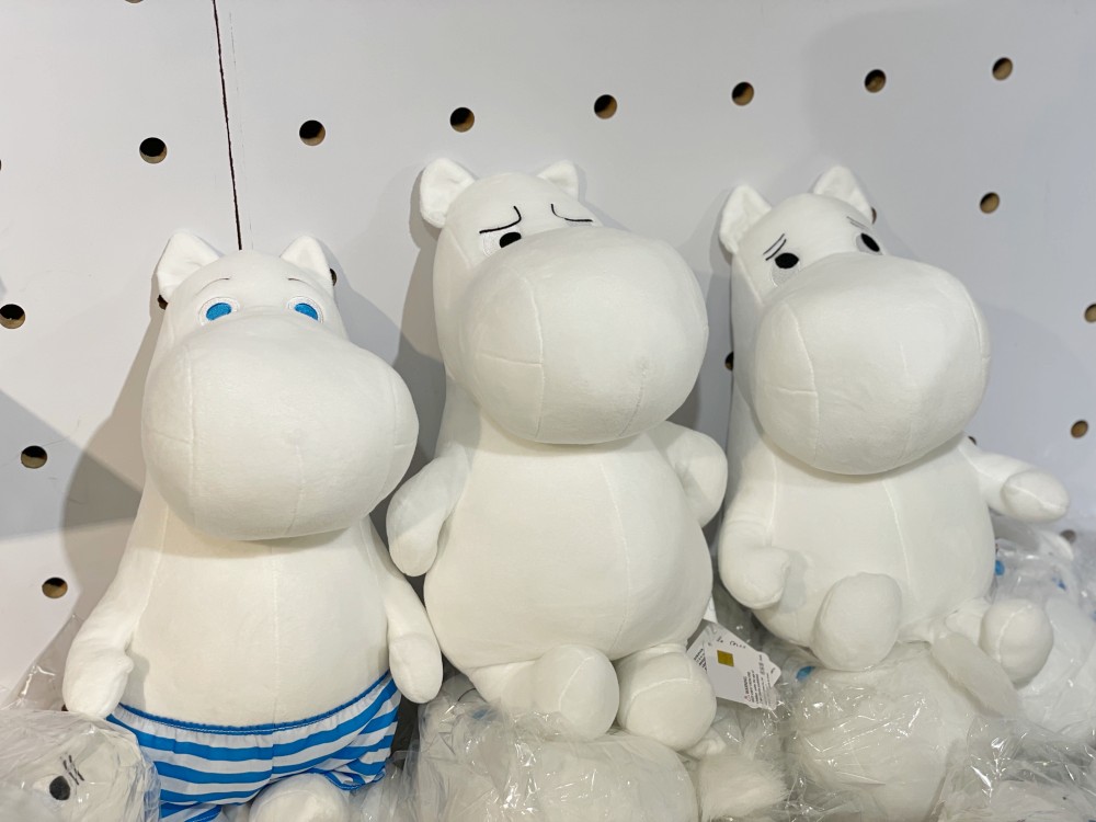 【台北松菸限定】MOOMIN 嚕嚕米80週年快閃店登場！免費送手持扇、滿額贈抱枕、韓系拍貼一次看 - oneone宇宙
