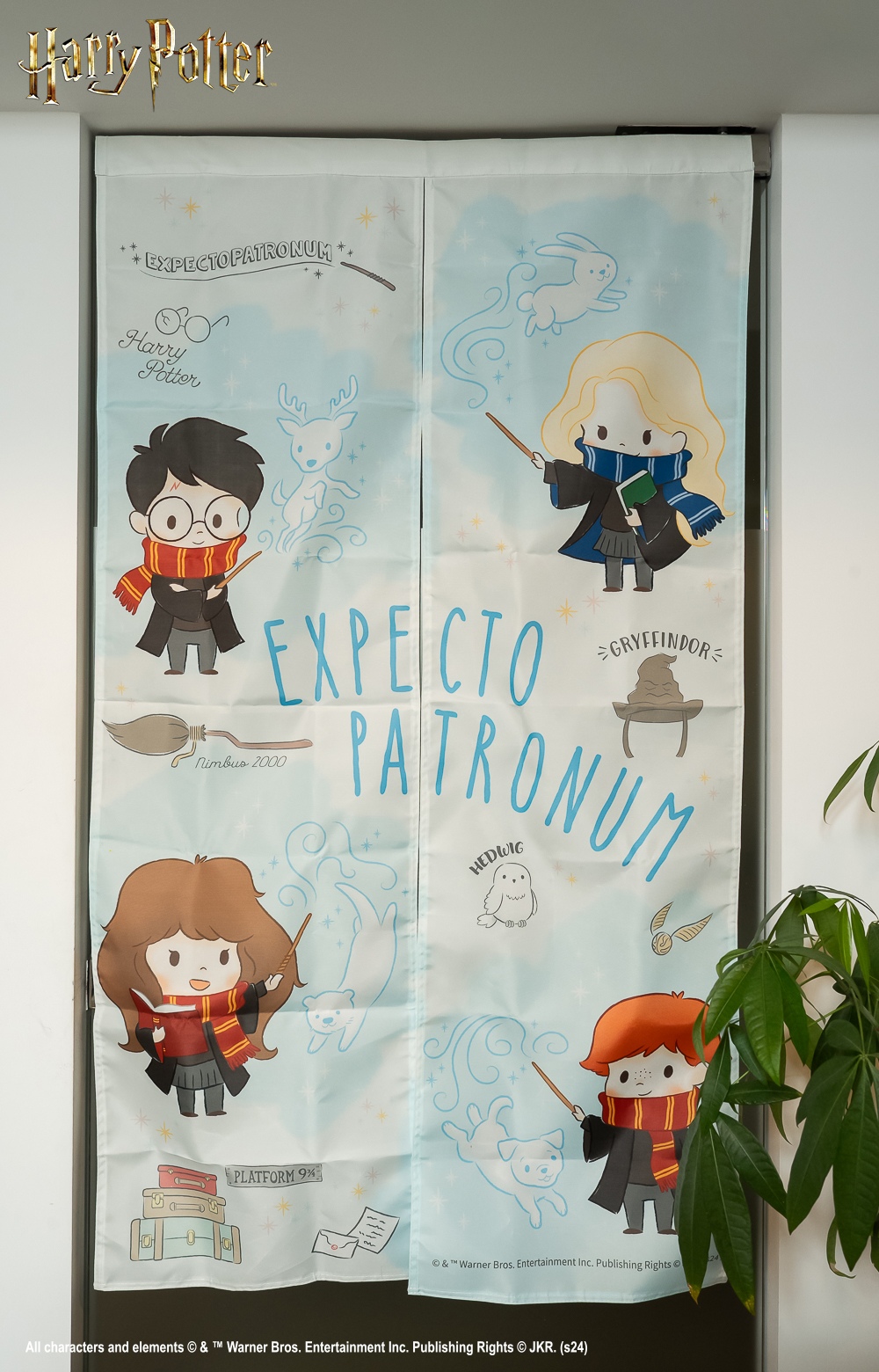 哈利波特粉絲們看過來！ 《哈利波特》快閃店10/27東區地下街第二廣場開幕！五大打卡點粉絲必拍！推出近百款全新週邊商品！ - oneone宇宙